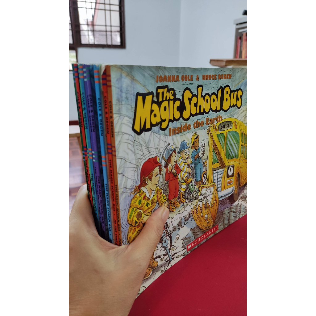 Science: Magic School Bus scholastic set | Shopee Malaysia
