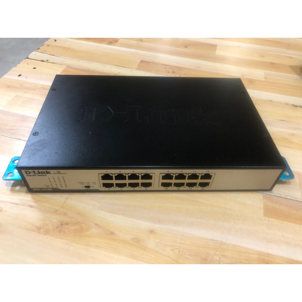 D-LINK DGS-1016D 16Port 10/100/1000 Gigabit Port Rackmount Unmanage ...