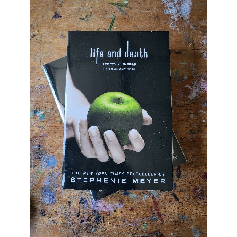 Life and Death: Twilight Reimagined by Stephenie Meyer | Shopee Malaysia