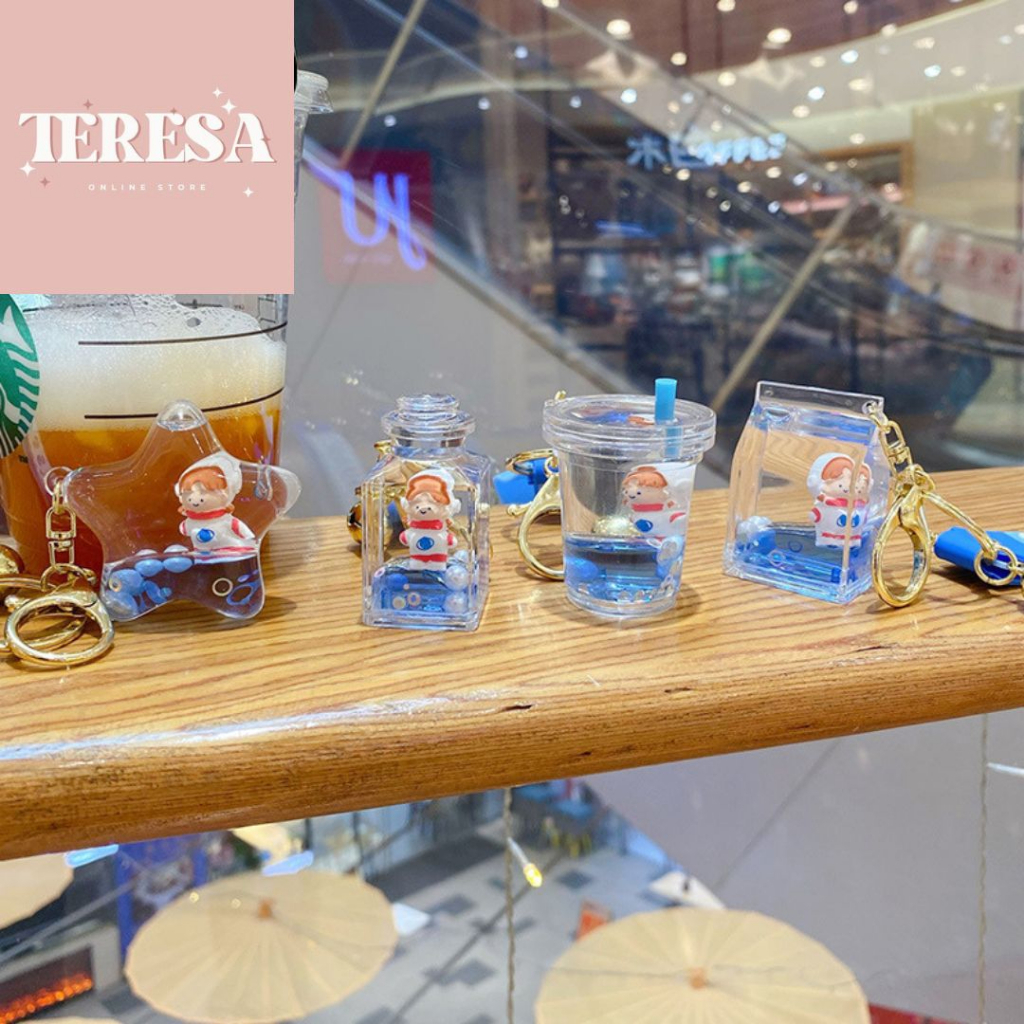 【TERESA】A56 ASTRONAUT LIQUID OIL FLOATING KEYCHAIN FOR BAG/CAR/KEY ...
