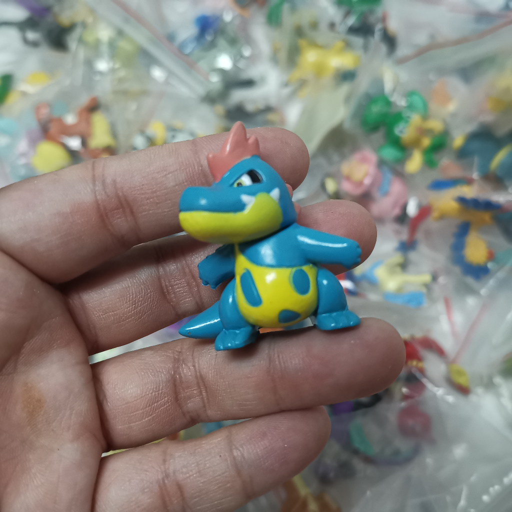 READYSTOCK POKEMON TAKARA TOMY FIGURE CROCONAW | Shopee Malaysia