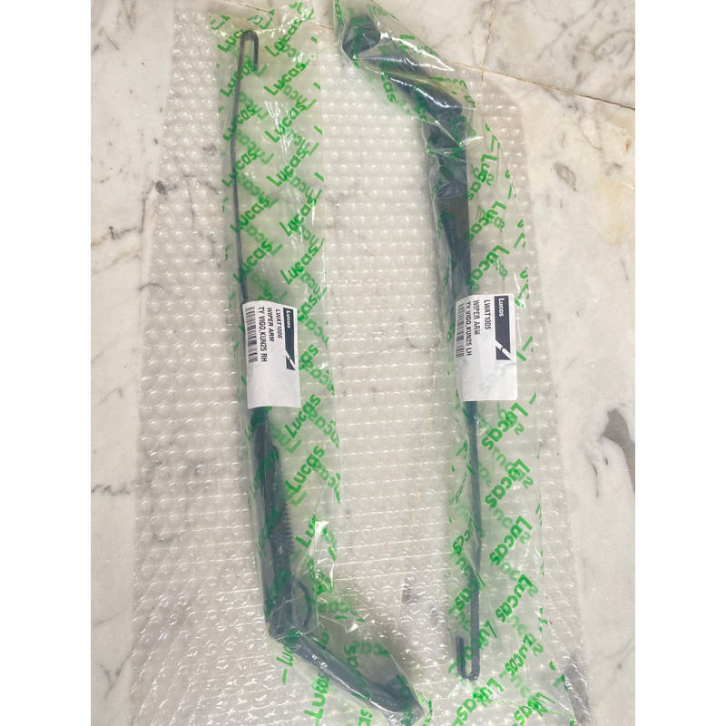 HILUX VIGO KUN25 KUN26 FRONT WIPER ARM LH RH (LUCAS BAND) | Shopee Malaysia