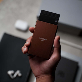 ROYCEBAN DAVINCI SERIES [BRAUN] | Card Wallet Slim Pop Up Metal Card ...