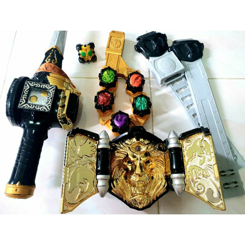 Dx Kamen Rider Beast driver / DX Beast Ring / DX Beast Sword /Kamen ...