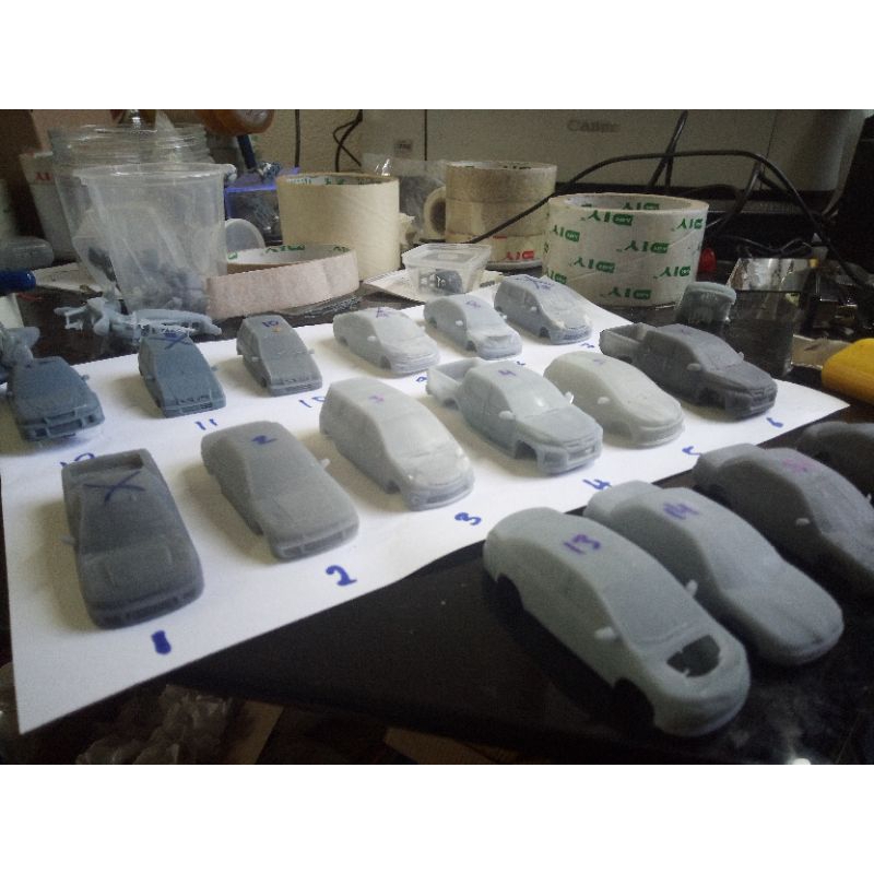 scrap/ defect miniature diorama car suitable for junk yard/ scrap scale ...