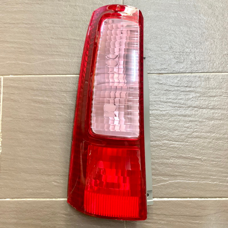 Toyota Avanza First Generation F601M (2004-2006) Rear Tail Lamp Lights ...