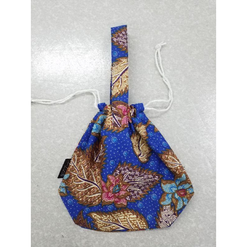 Handmade drawstring pouch / beg uncang | Shopee Malaysia