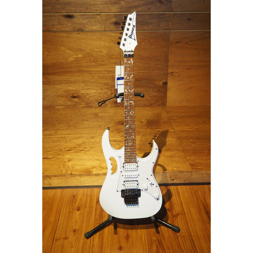 Ibanez Steve Vai Signature JEM-JR Electric Guitar, White | Shopee Malaysia
