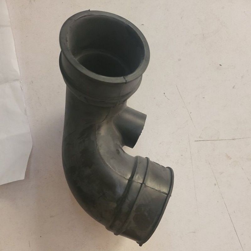 TOYOTA HILUX SR TURBO LN166 KDN165 KDN190 KDN145 KDN150 AIR HOSE ...