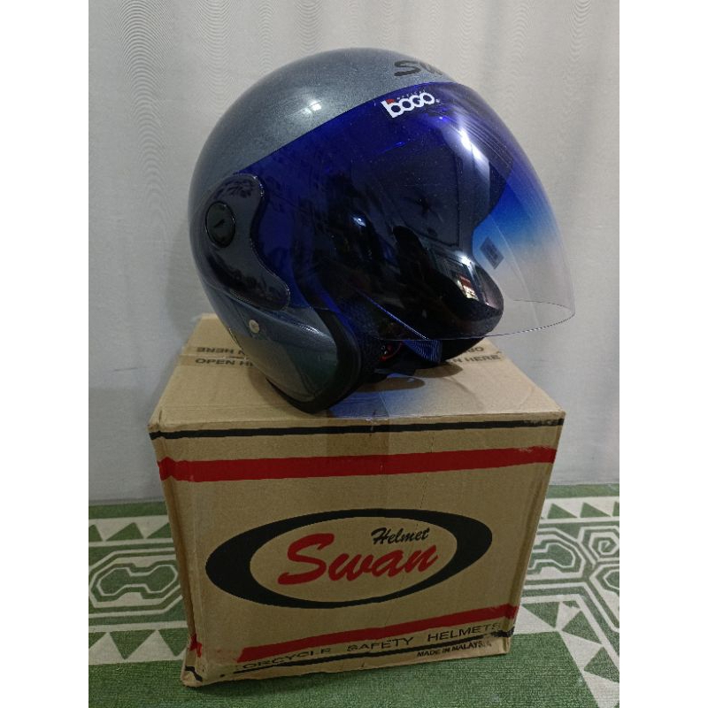 Helmet Swan Grey limited | Shopee Malaysia