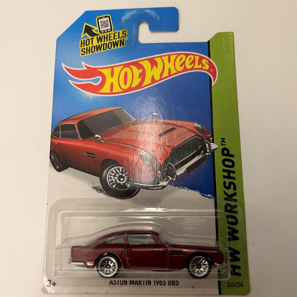 Hot Wheels Aston Martin 1963 DB5 | HW WORKSHOP | Maroon Red | 1:64 ...