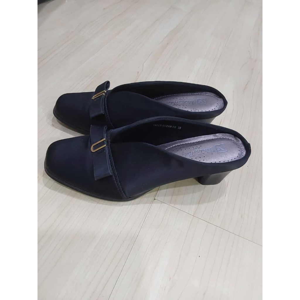 Office Wear Shoes Black open ended (Almost new) | Shopee Malaysia
