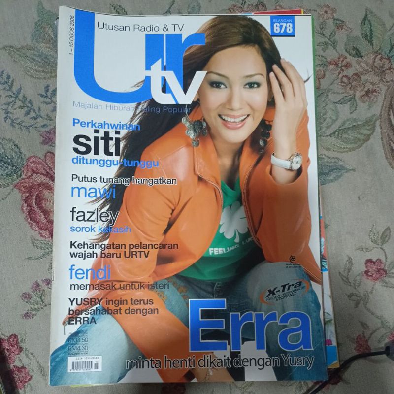 URTV Majalah Hiburan Magazine Preloved | Shopee Malaysia