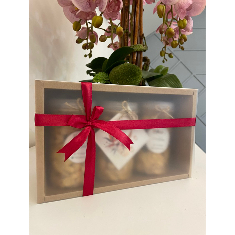 Raya Gift Box/Special Gift Box/Ramadhan Gift Box/Honey Cornflakes Gift ...