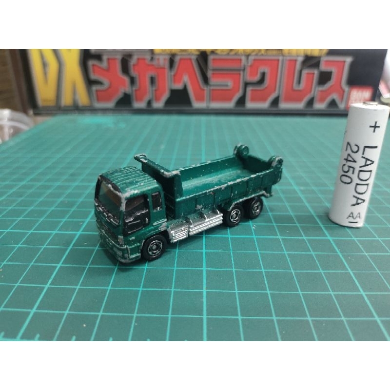 TOMICA ISUZU GIGA TRUCK | Shopee Malaysia