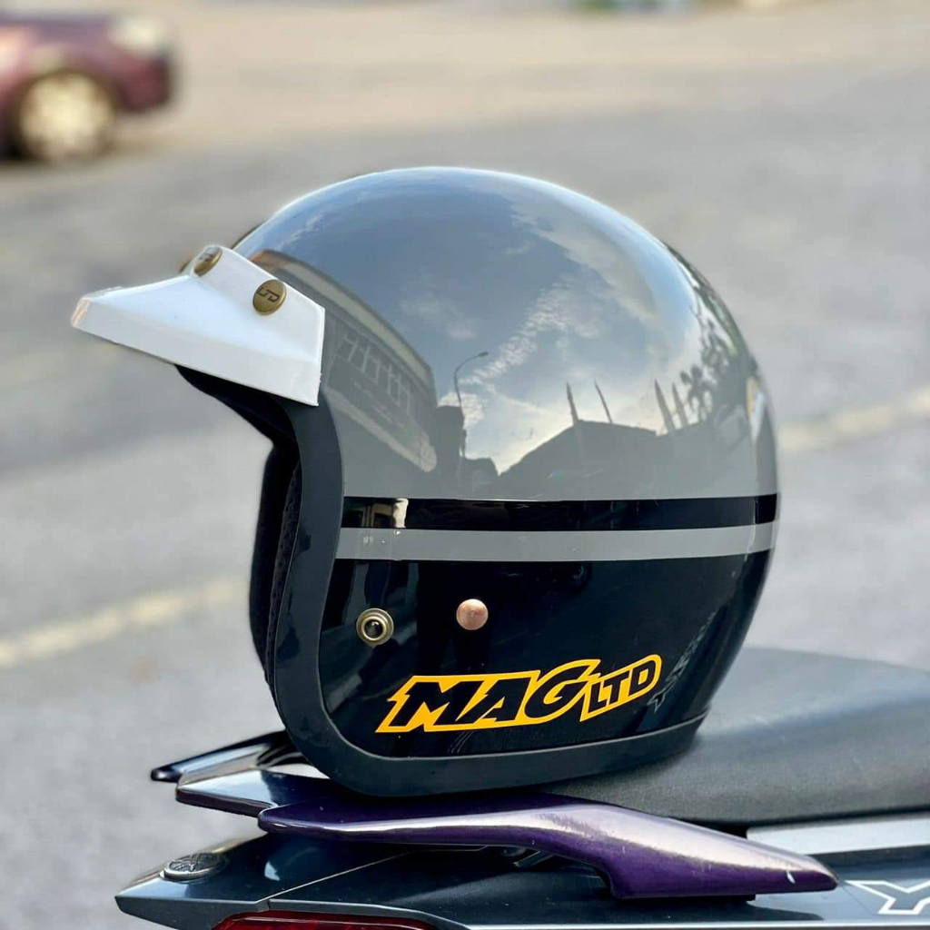 ORIGINAL HELMET MAG LTD 5 BUTTON 2 TONE COLOR / LTD MAG TWO TONE HELMET ...