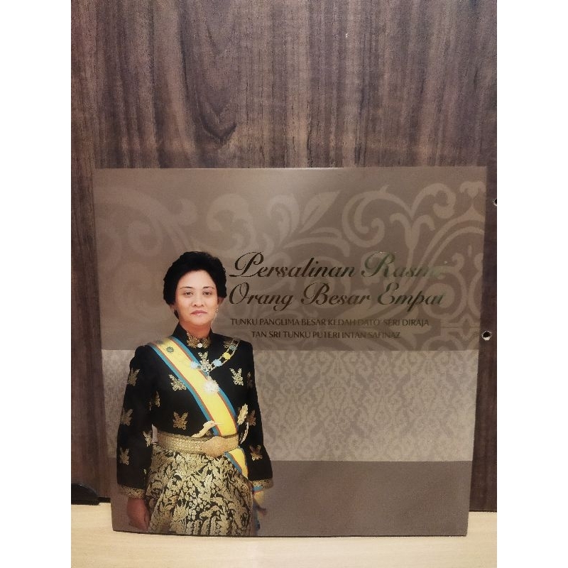 Persalinan Rasmi Orang Besar Empat : Tunku Panglima Besar Kedah Dato ...