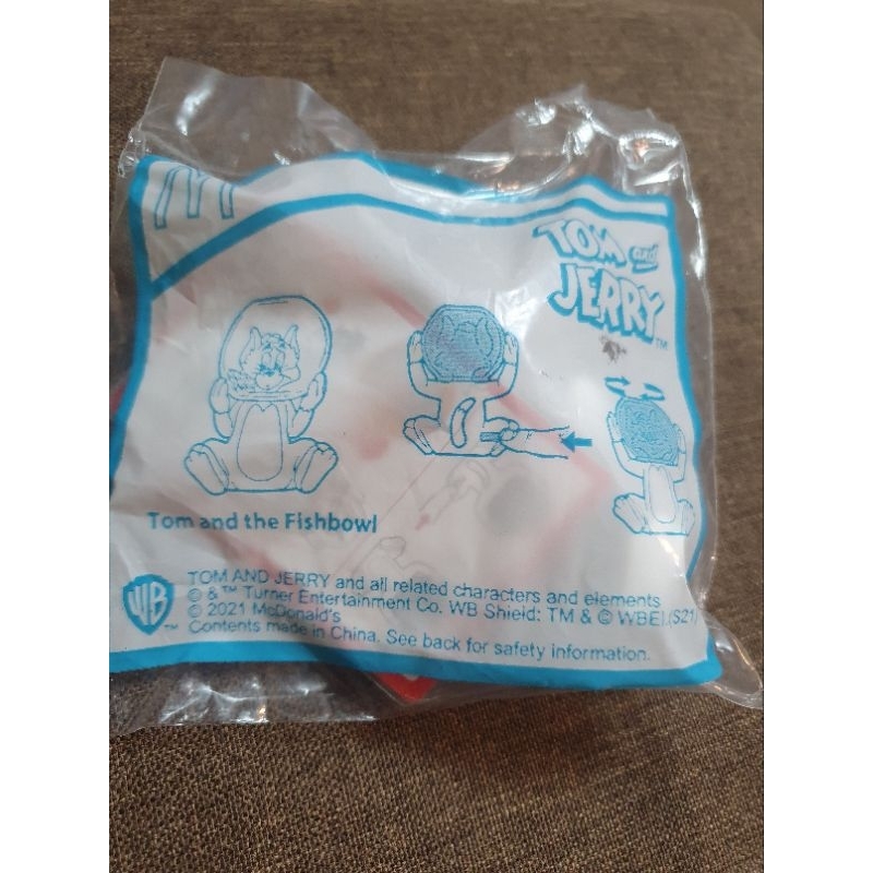 Tom and Jerry TOM AND THE FISHBOWL | Shopee Malaysia