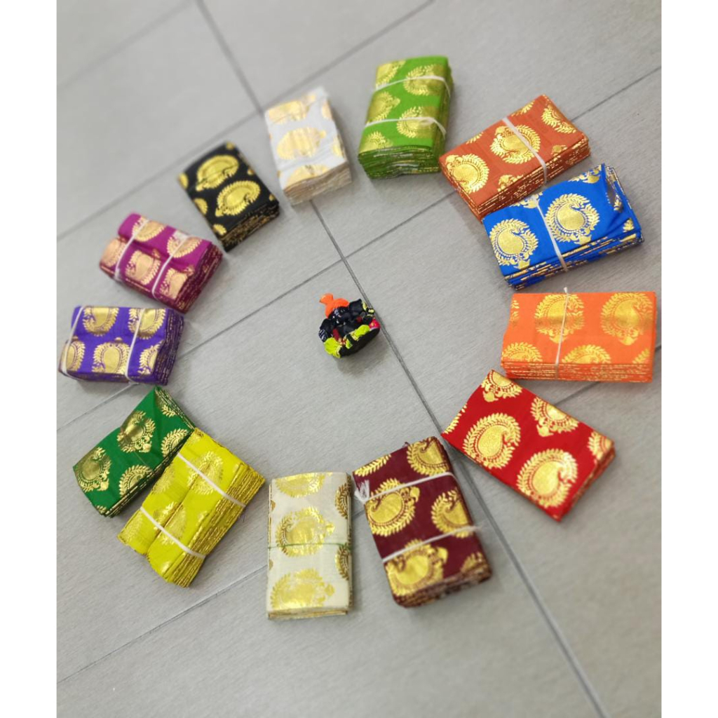 Deity/Idol Gold Printed Pattu Thuni (24cm x 47cm) for Pooja/Seeru Set ...