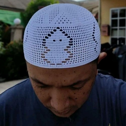 KUFIAH KAIT NAAL/CAPAL PUTIH | Shopee Malaysia