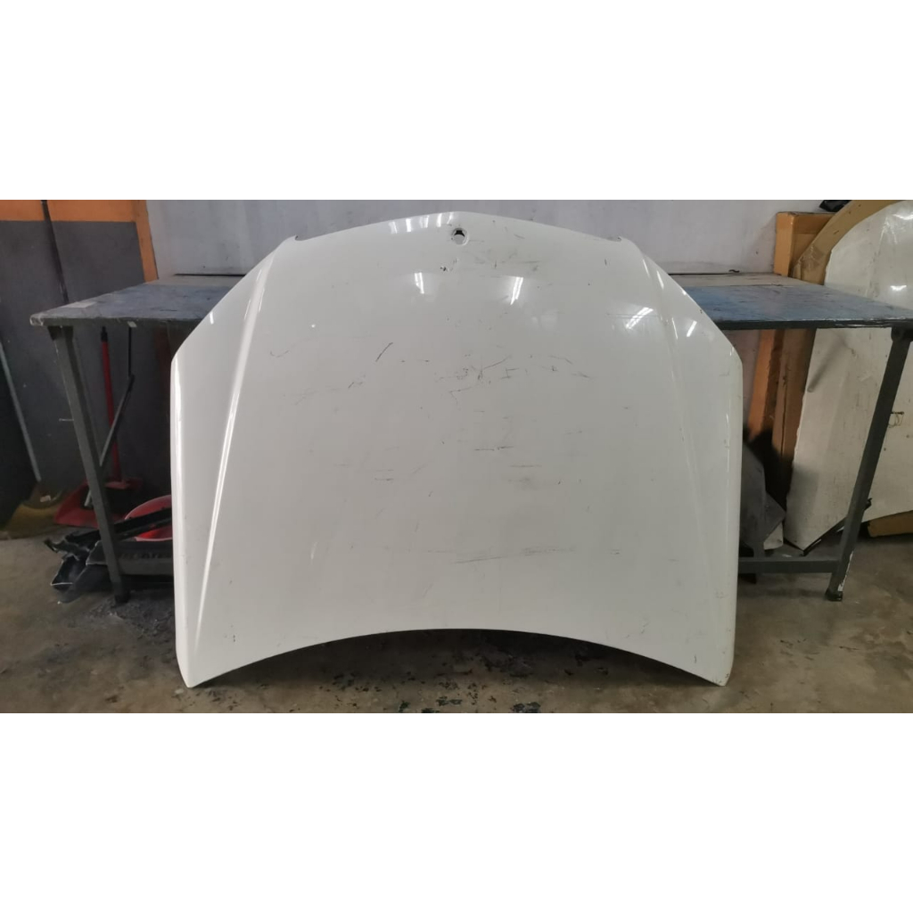 Mercedes-Benz W212 Front bonnet used original | Shopee Malaysia