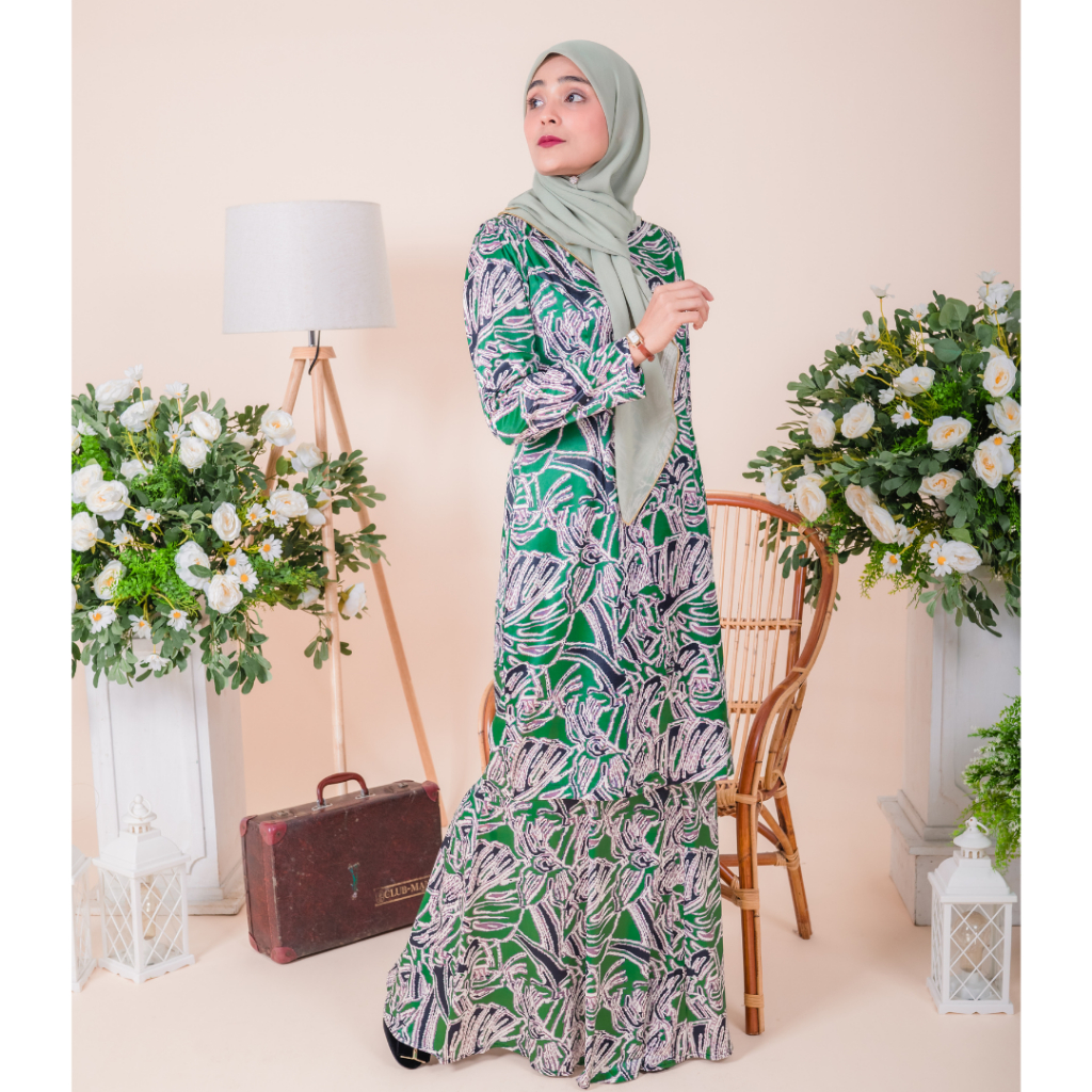 ALMA Kurung Teja Corak Klasik, Kurung Satin Moden Kain Duyung, Kain Cotton Satin Printed ...