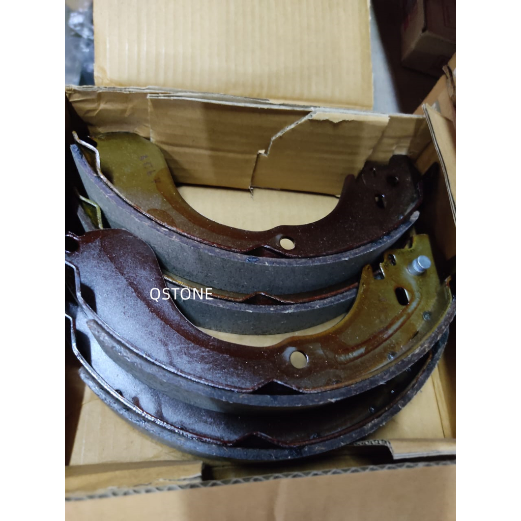 NISSAN GRAND LIVINA -ORIGINAL REAR BRAKE SHOE D4060-ZW8XA | Shopee Malaysia