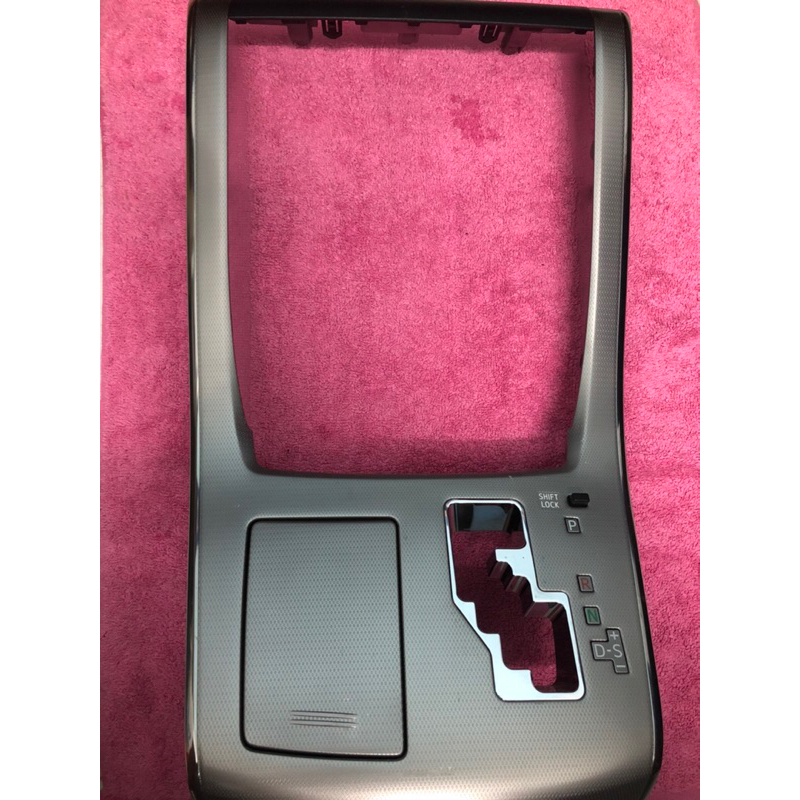 ANH20 VELLFIRE ALPHARD CHROME PLAYER CASING | Shopee Malaysia