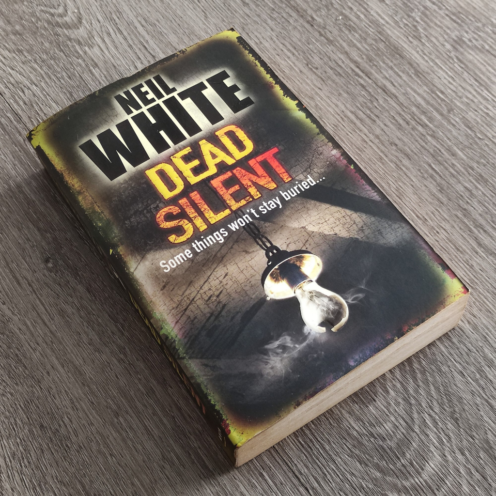 (Preloved) Dead Silent by Neil White mystery fiction book / novel ...