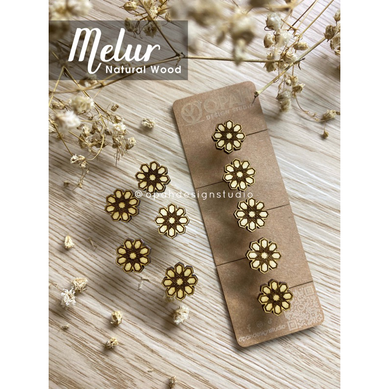 Butang baju melayu Klasik Opah Design Studio kayu & black akrilik ...