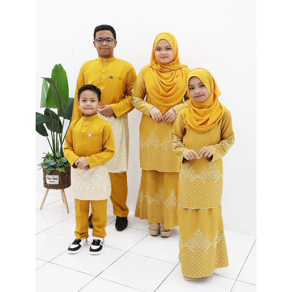 BAJU RAYA SET FAMILY KURUNG MODEN LARASATI EXCLUSIVE (MUSTARD) | Shopee ...