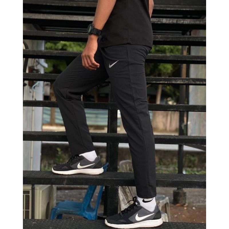 seluar track/tracksuit NIKE PRO READY STOCK!!! | Shopee Malaysia