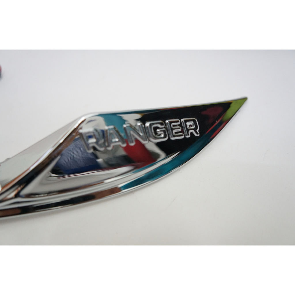 Ford Ranger T6 2012-2014 Headlamp Lower Eyelid LED Daylight (WHITE ...