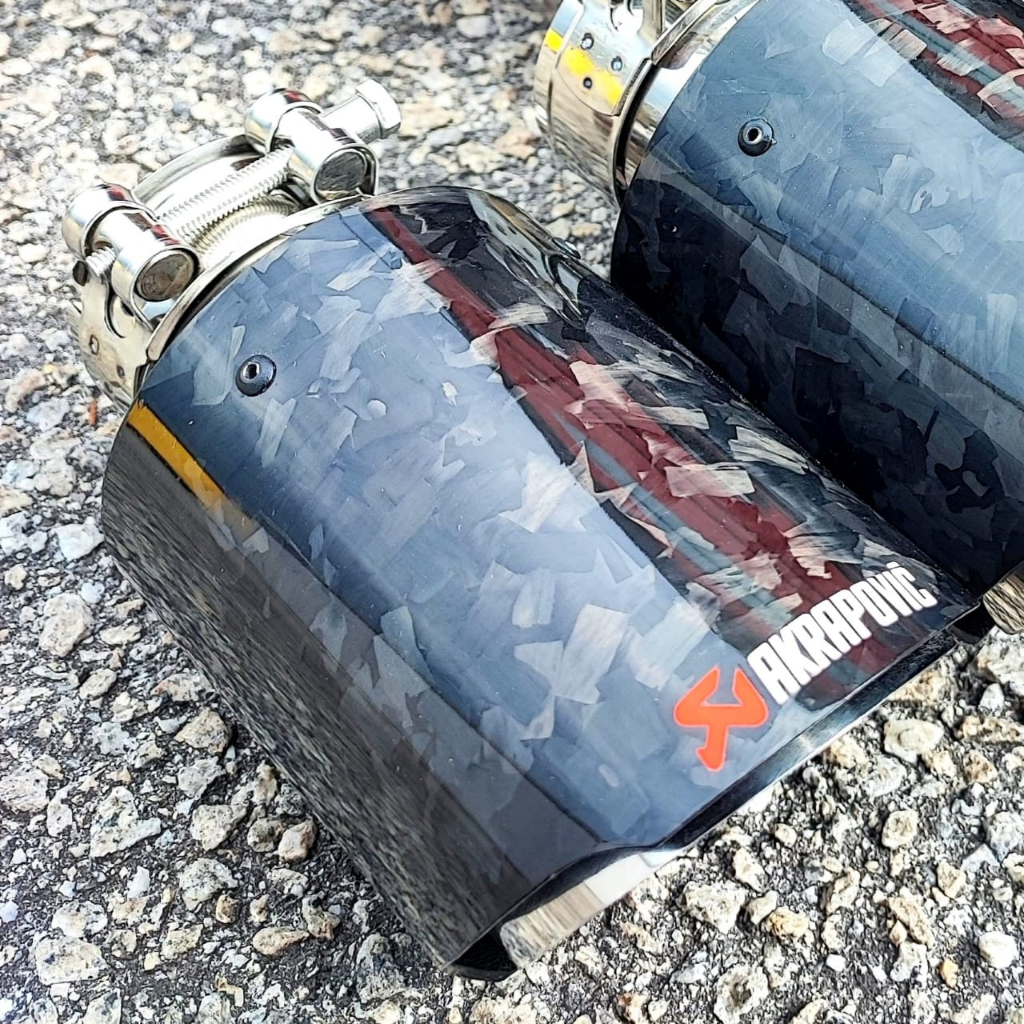 Akrapovic Forged Carbon Fiber Design Straight Exhaust Tip Ekzos Kereta ...