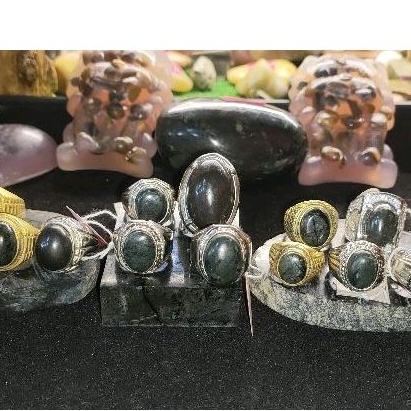 CINCIN BATU AKIK JADE HITAM BADAR BESI LEKAT PADA MAGNET | Shopee Malaysia