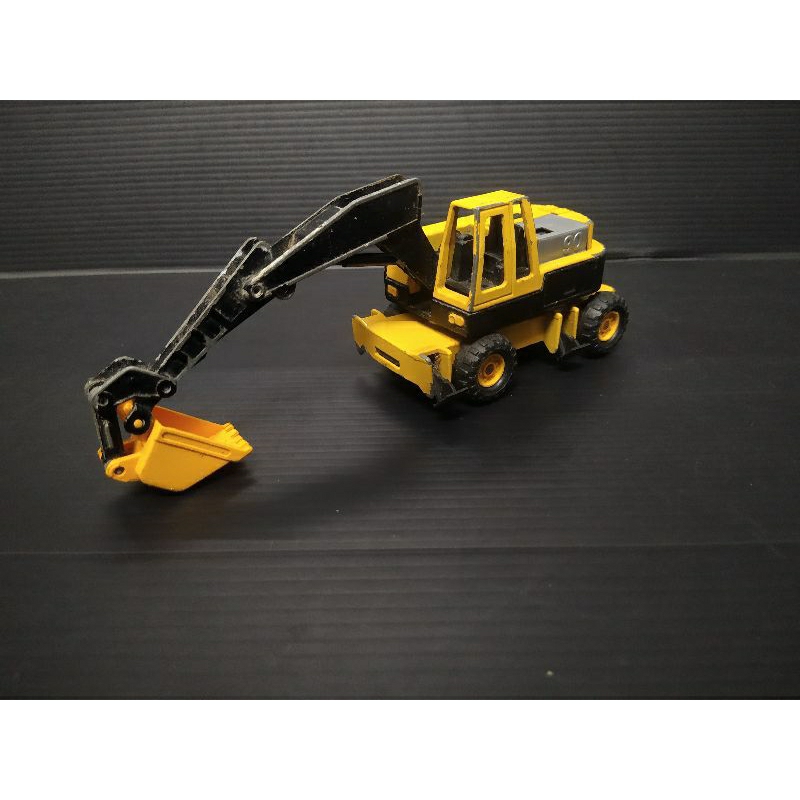 1/56 Scale Pelle Sur Pneus Wheeled Excavator Diecast Model Toy ...