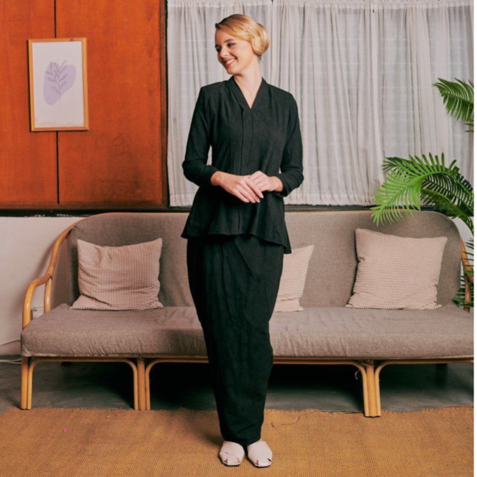 Peplum Embun Kebaya (Mum) | Shopee Malaysia