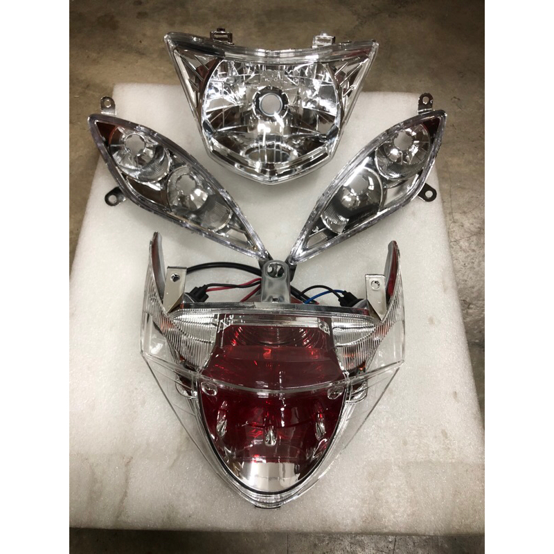 LC135 V1 YAMAHA LAMPU DEPAN LAMPU BELAKANG SIGNAL TINTED HEADLAMP TAIL LAMP SIGNAL ASSY TBM ...