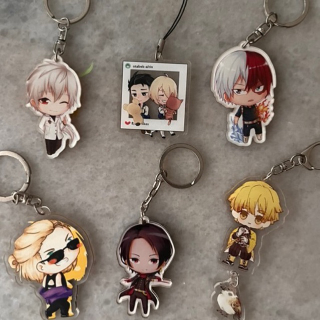 Affordable Acrylic Anime Keychains Mystic Messenger, Demon Slayer, Yuri ...
