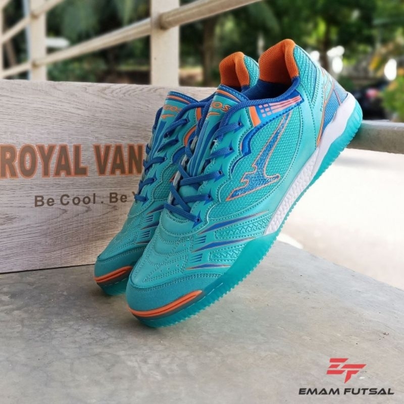 FIGOS PRO ALPHA FUTSAL SHOES | Shopee Malaysia