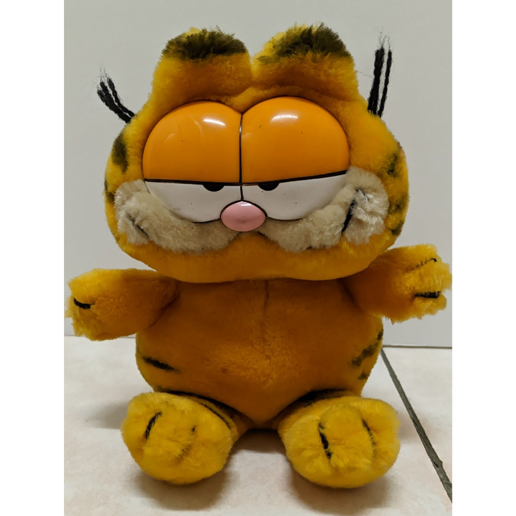 Authentic VINTAGE FUN FARM BY DAKIN PLUSH GARFIELD 10" CAT STUFFED ...