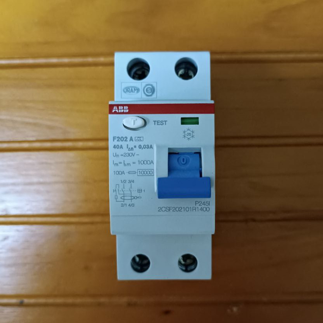 ABB F204A-40/0.03 Residual Current Circuit Breaker | Shopee Malaysia