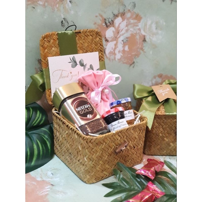 Gift Raya Hamper, Set Ikhlas Raya with Bamboo Gift Box, nice pink ...
