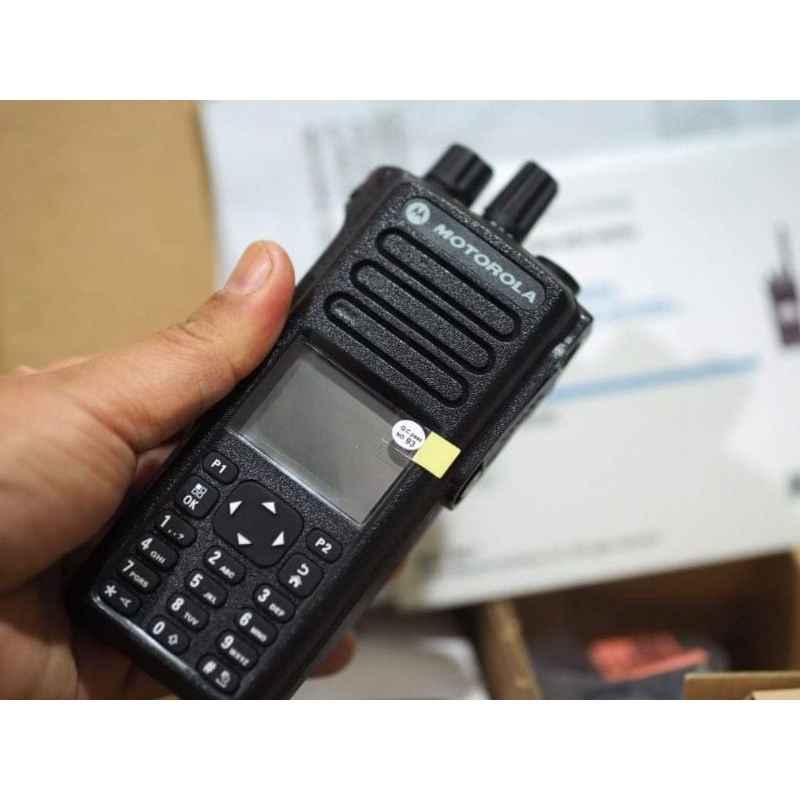 MOTOROLA MOTOTBRO XIR P8668 UHF 403-527Mhz DIGITAL DMR & ANALOG TWO-WAY RADIO WALKIE-TALKIE ...