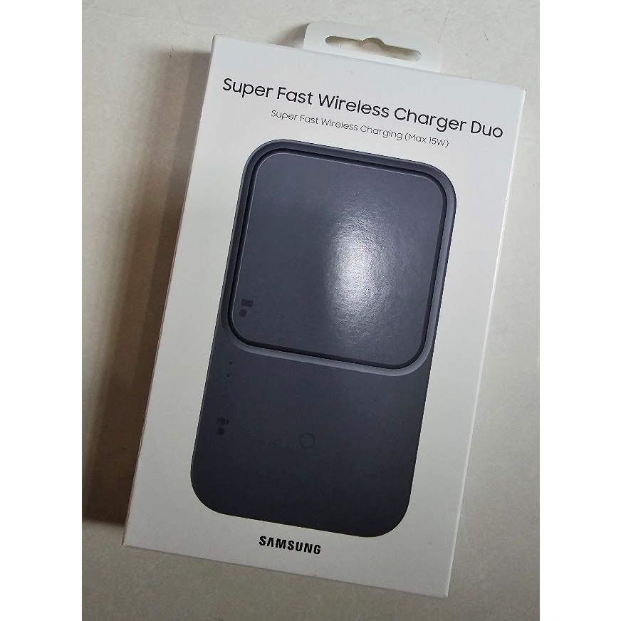 Samsung Super Fast Wireless Charger Duo - without power adapter and USB ...