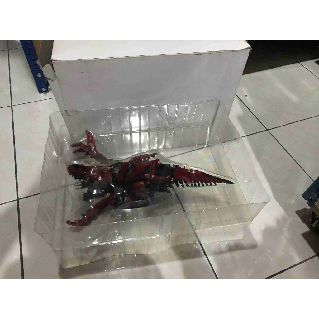 SPECIAL For display purpose, non-moveable Zoids kit Takara Tomy Zoids Wild ZW12 Death Rex Box is ...