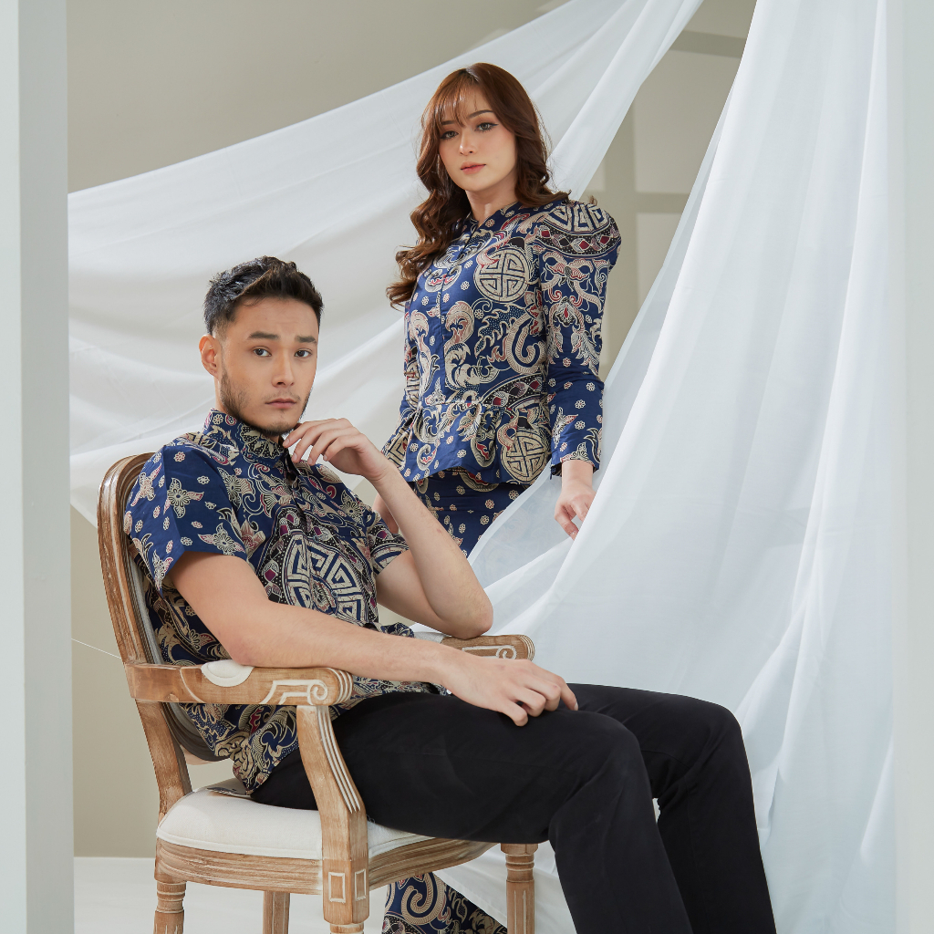 Rossa Collections Batik Couple Set Chyara Raya 2023 in Blue [NEW ...