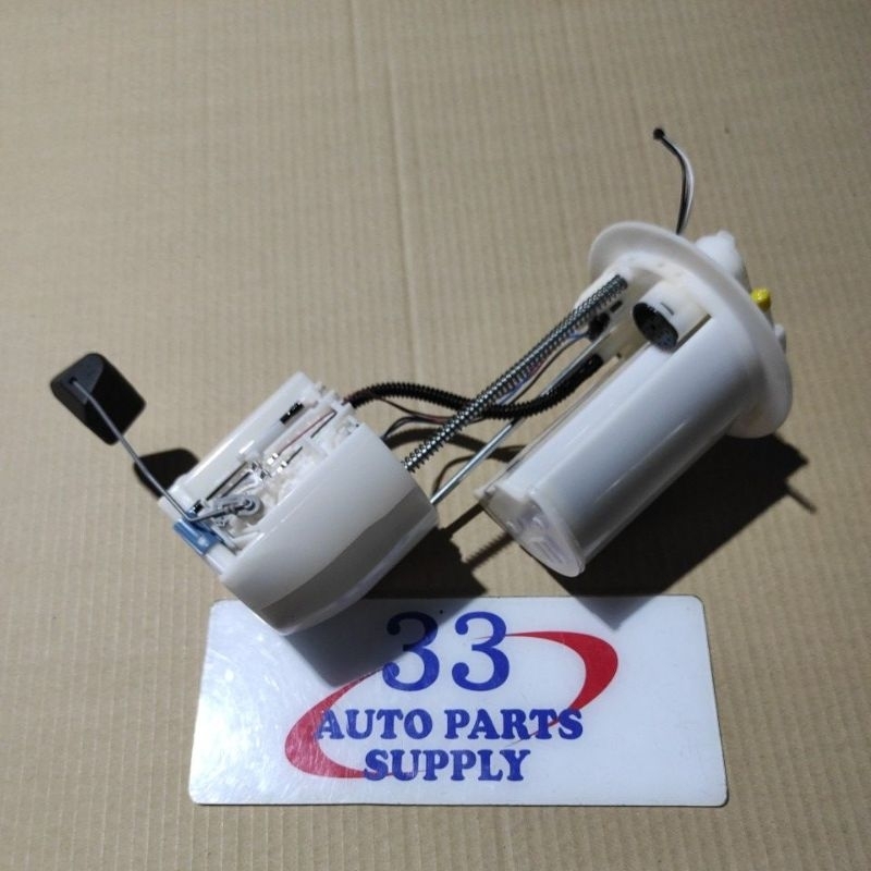 Toyota Prius c fuel pump NHP10 used original | Shopee Malaysia