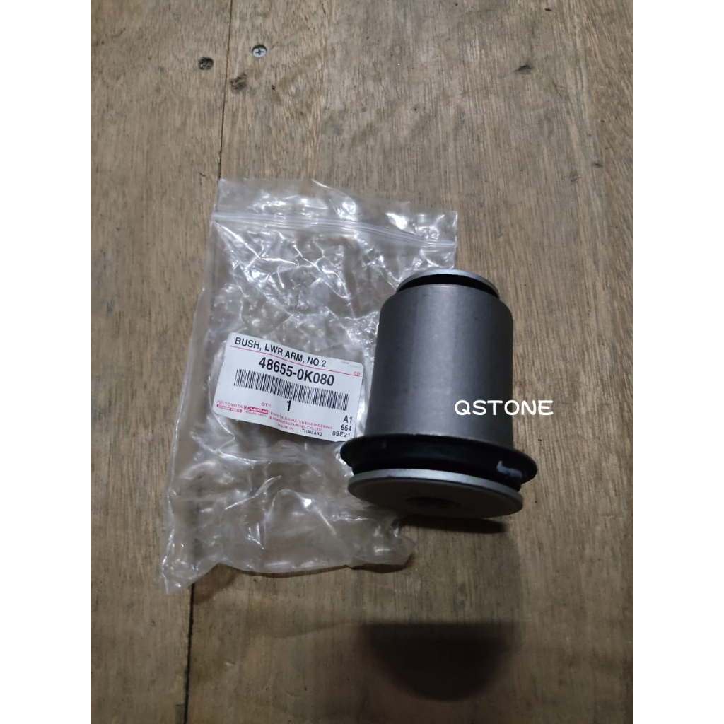 TOYOTA HILUX 2.4/2.8 (2016-) GUN125 GUN126 -ORIGINAL LOWER ARM BUSH BIG ...
