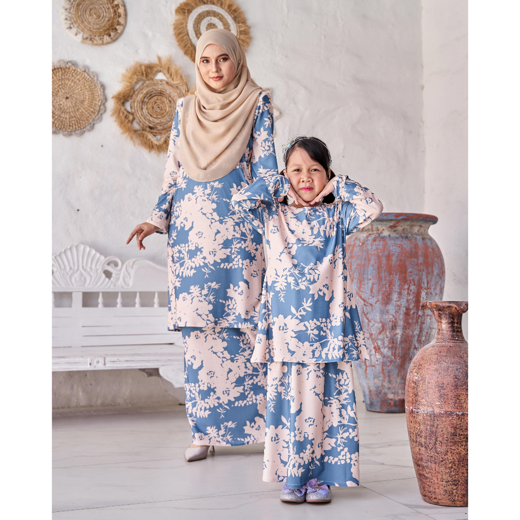 RAYA Baju Kurung Pahang Bercorak Bunga kecil Mom Kids Pastel Moss Crepe ...